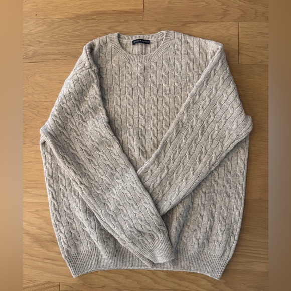 Brandy Melville | Sweaters | Brandy Melville Cable Knit | Poshmark